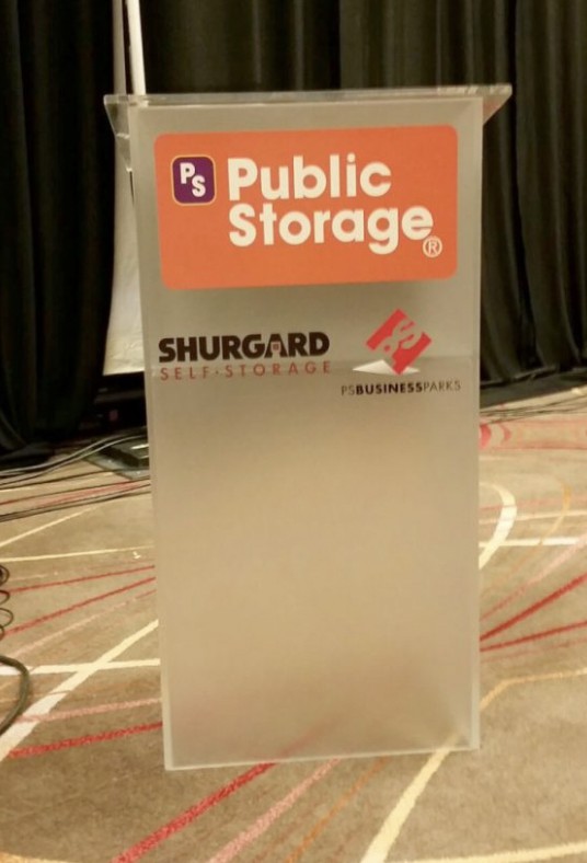 Best Large Format Displays Los Angeles | CR&A Custom