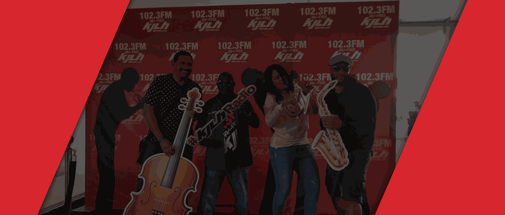 HOW TO DESIGN A STEP AND REPEAT BANNER FOR YOUR EVENT | CRA Custom